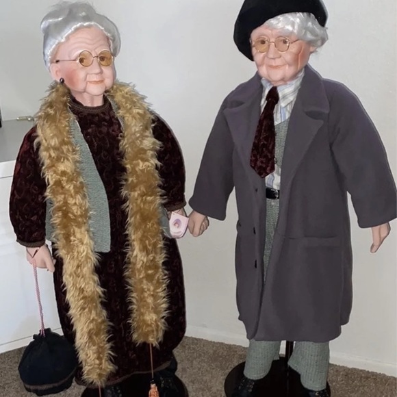 Goldenvale | Accents | Vintage Goldenvale Old Couple 3 Ft Tall Dolls ...